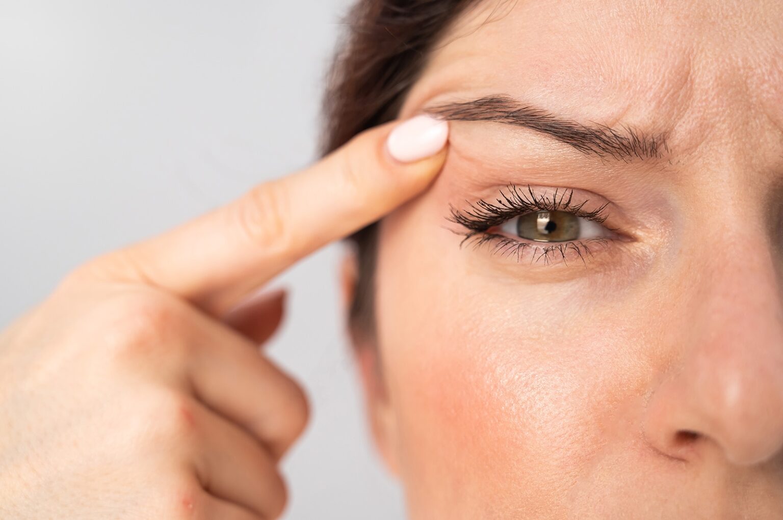 How Can I Repair Drooping Upper Eyelids?